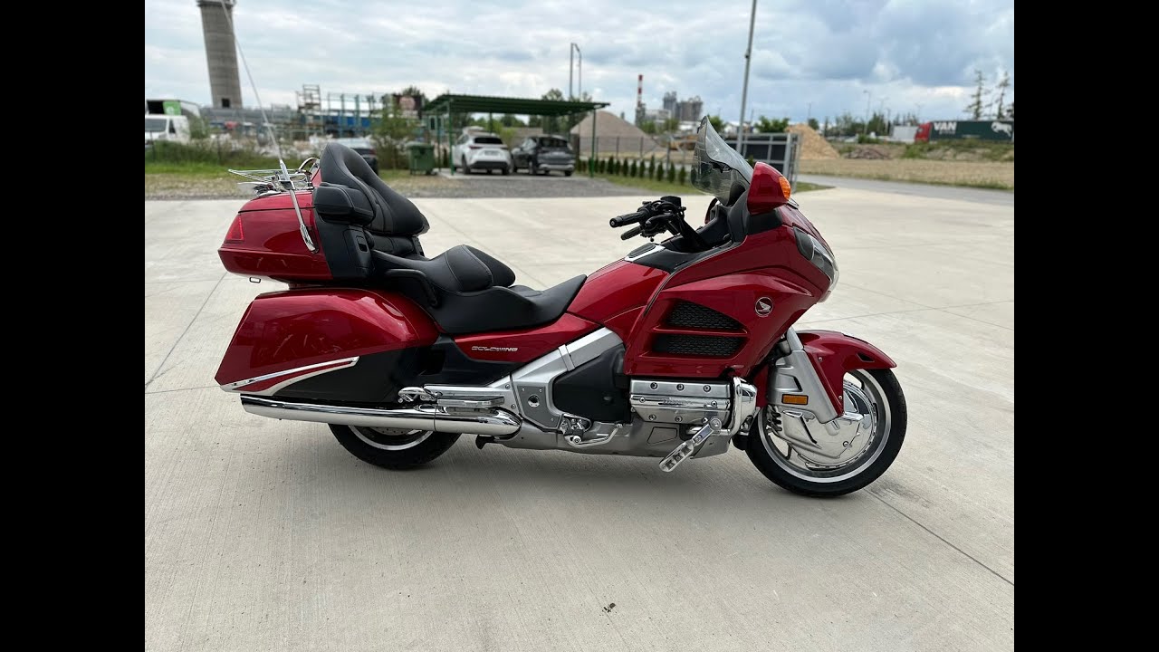 2016 HONDA GL18HPMG GOLDWING - YouTube