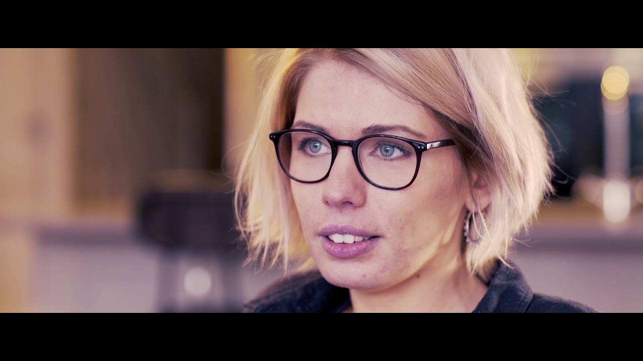 Sarah Martin : An Introduction - YouTube