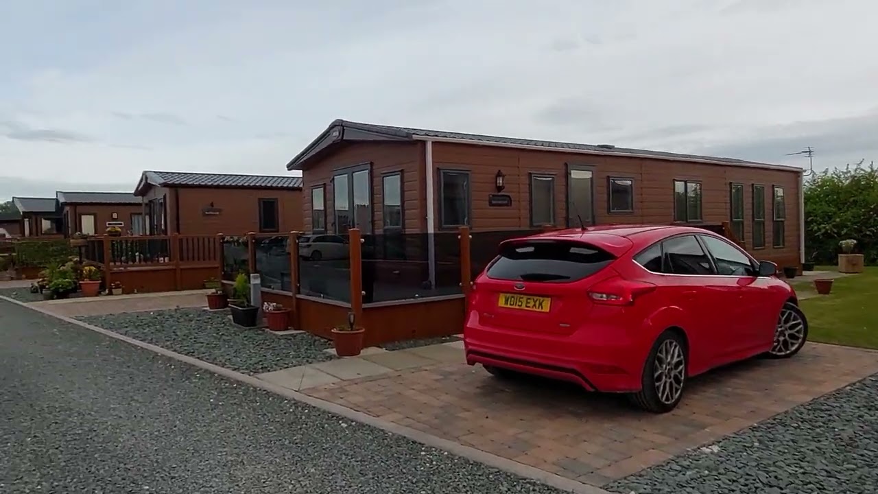 Walk around Catchwater Meadows May 2022. - YouTube