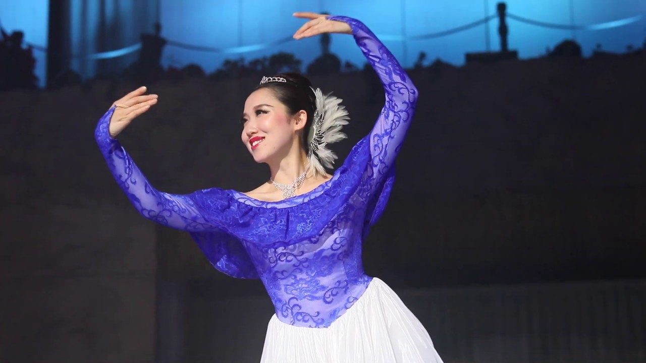 【一眼】ハワイアンズ フラガール アウリイ晴奈さん Aloha Hawai'I Ku'U One Hanau 2019.3.23 - YouTube