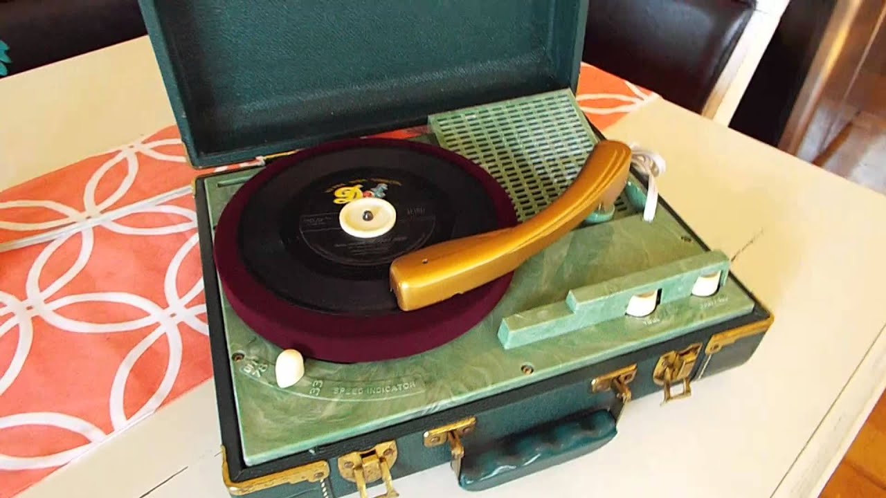 Sonic Capri 333 record player demo with 45 RPM record - YouTube