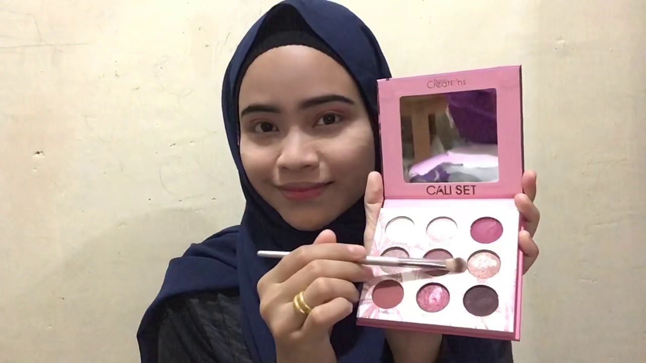 Makeup Simple, No Ribet !! - YouTube