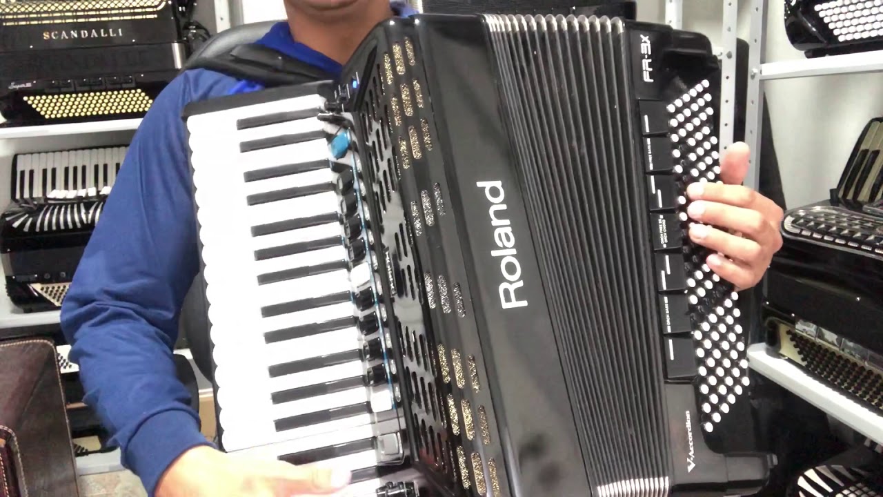 Acordeon Roland FR3X - YouTube