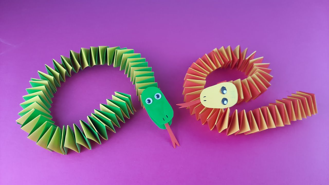 Paper snake / How to make a paper snake - YouTube