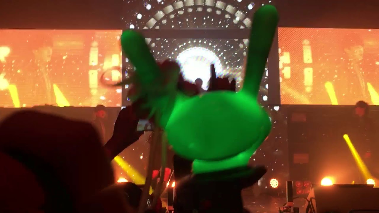 BAP NYC 2017WAKE ME UP - YouTube