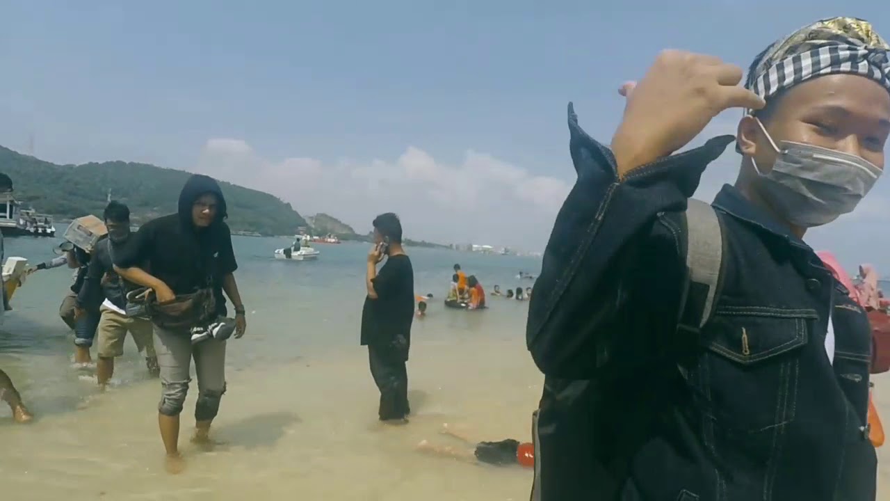 Explore pulo kecil merak - YouTube