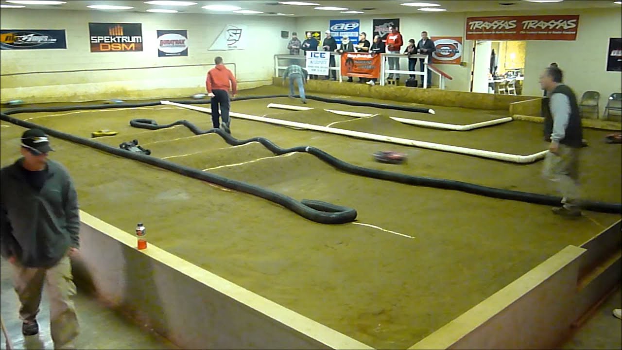 Slash Heat 2 (Mar 23 @ Action RC Speedway) - YouTube