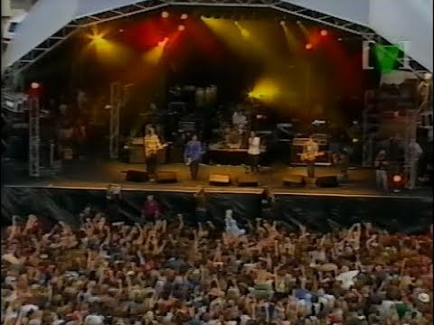 Powderfinger - 1999-10-02 - Livid Festival, Brisbane, Australia - YouTube