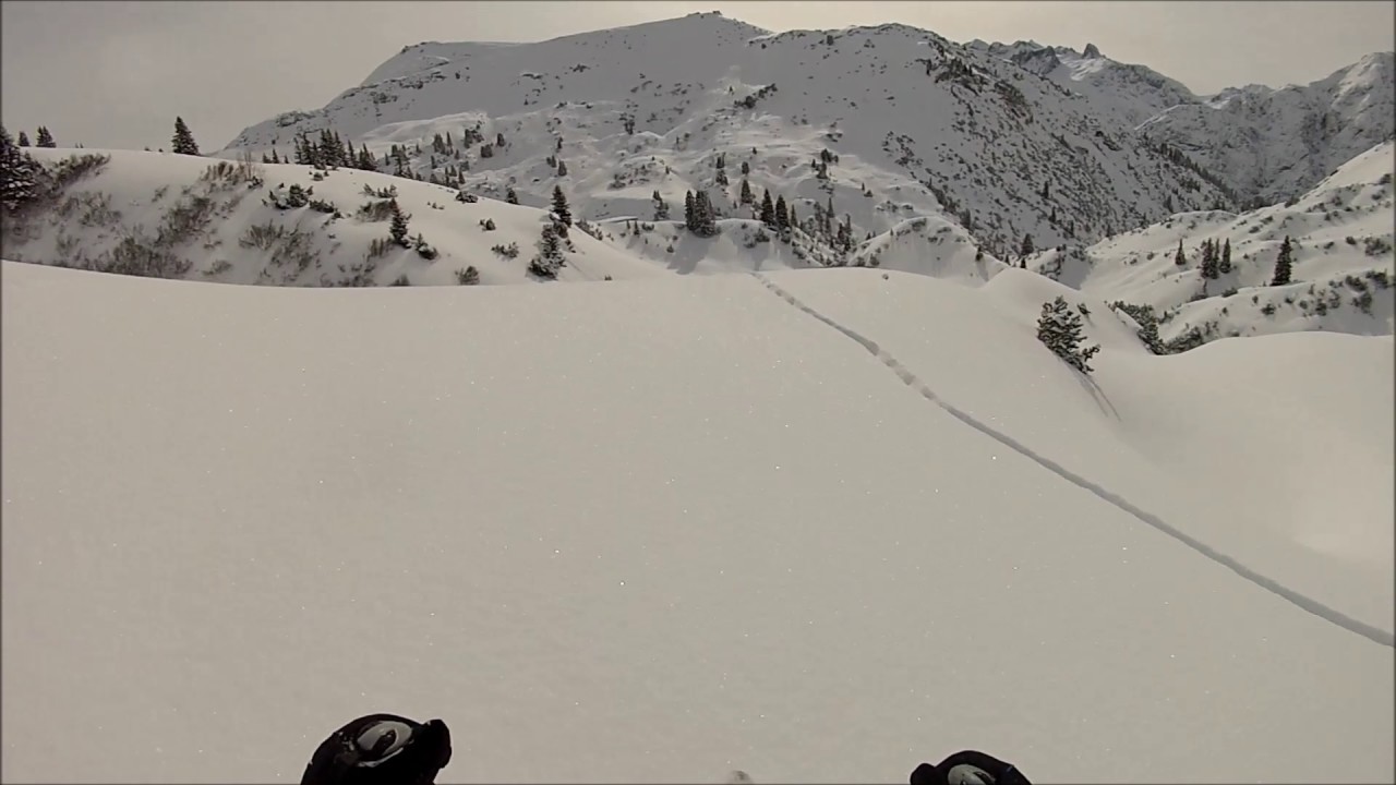 Perfect Powder Day in Lech / Zurs, Arlberg Austria - YouTube