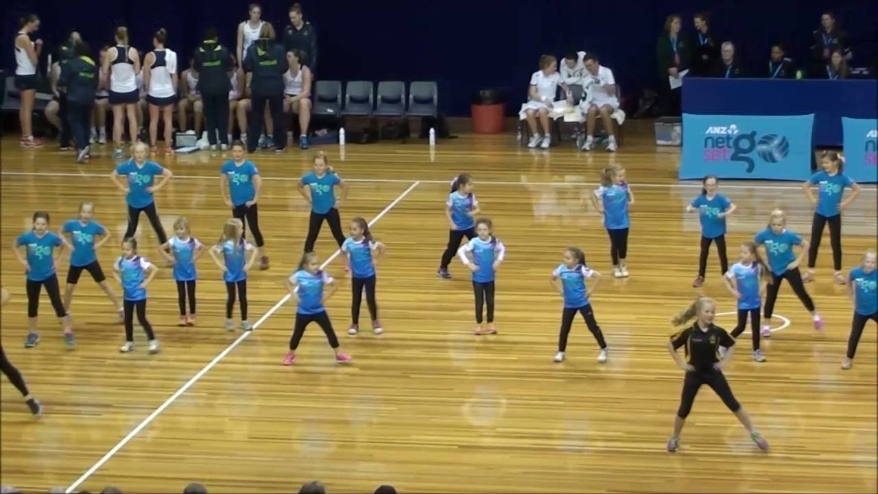 Gee Tees Netball Club NetSetGO Dance - YouTube