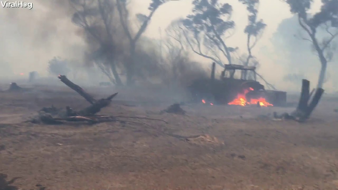 CCTV Videos # 22 Family Escape the Fire Storm on Kangaroo Island in ...