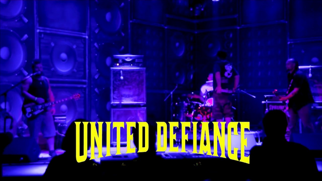 United Defiance LIVE!!! @ Fatal Four Way Punk Vs. Metal - YouTube