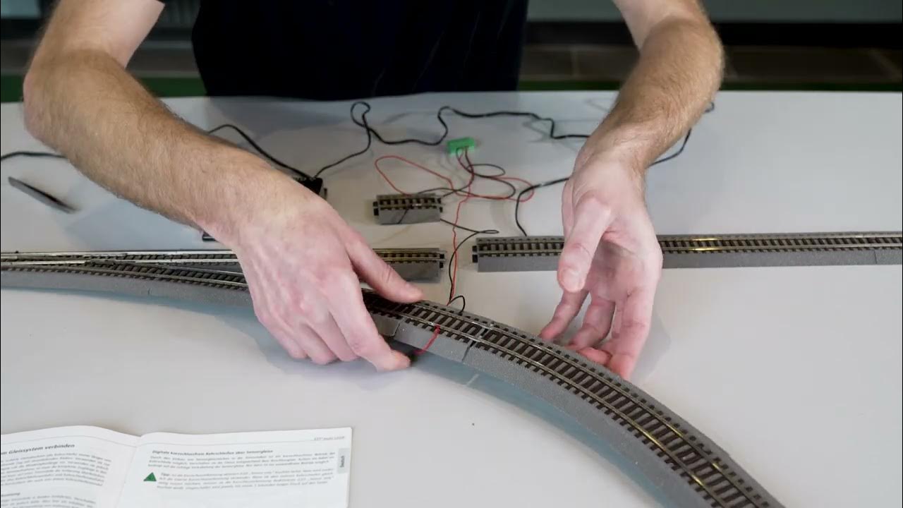 Video 15: Z21 multiLoop - The reverse loop module - YouTube