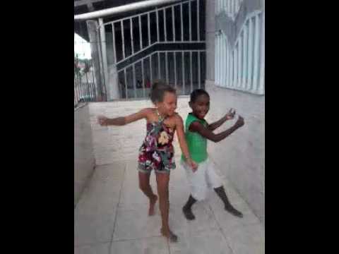 Bum bum tam tam