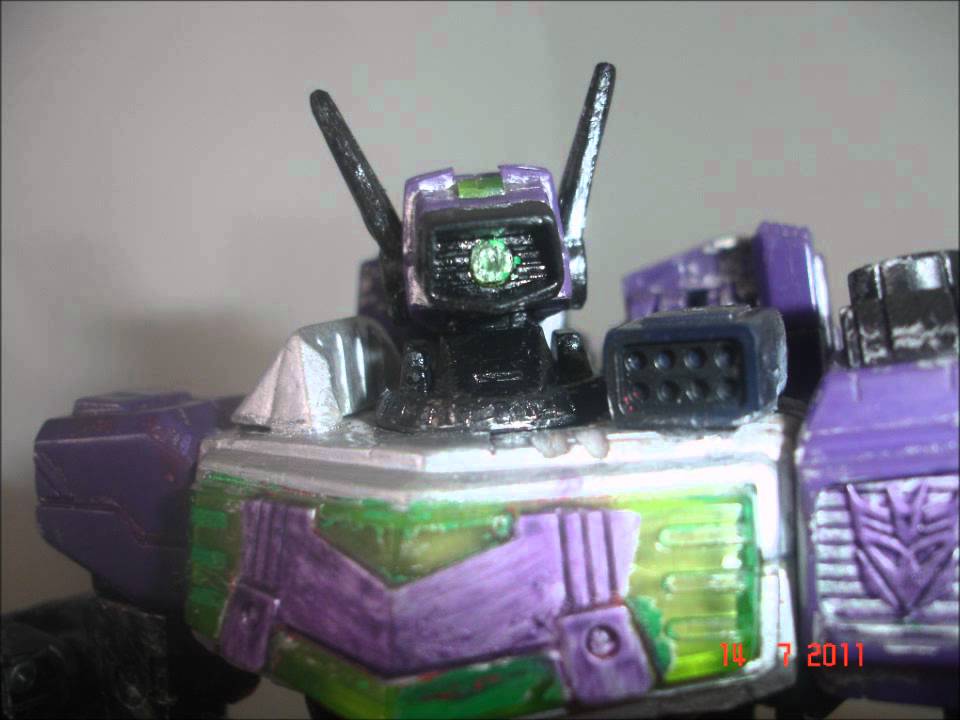 Custom Transformers: Shockwave - YouTube