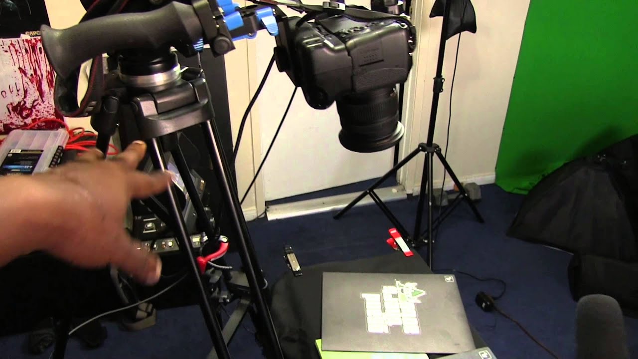 Gaming Flip Thru-Camera Setup - YouTube