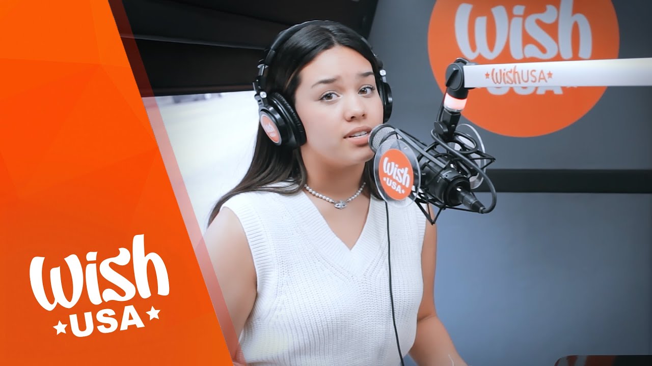 Saylah Elena performs "Games" LIVE on the Wish USA Bus - YouTube