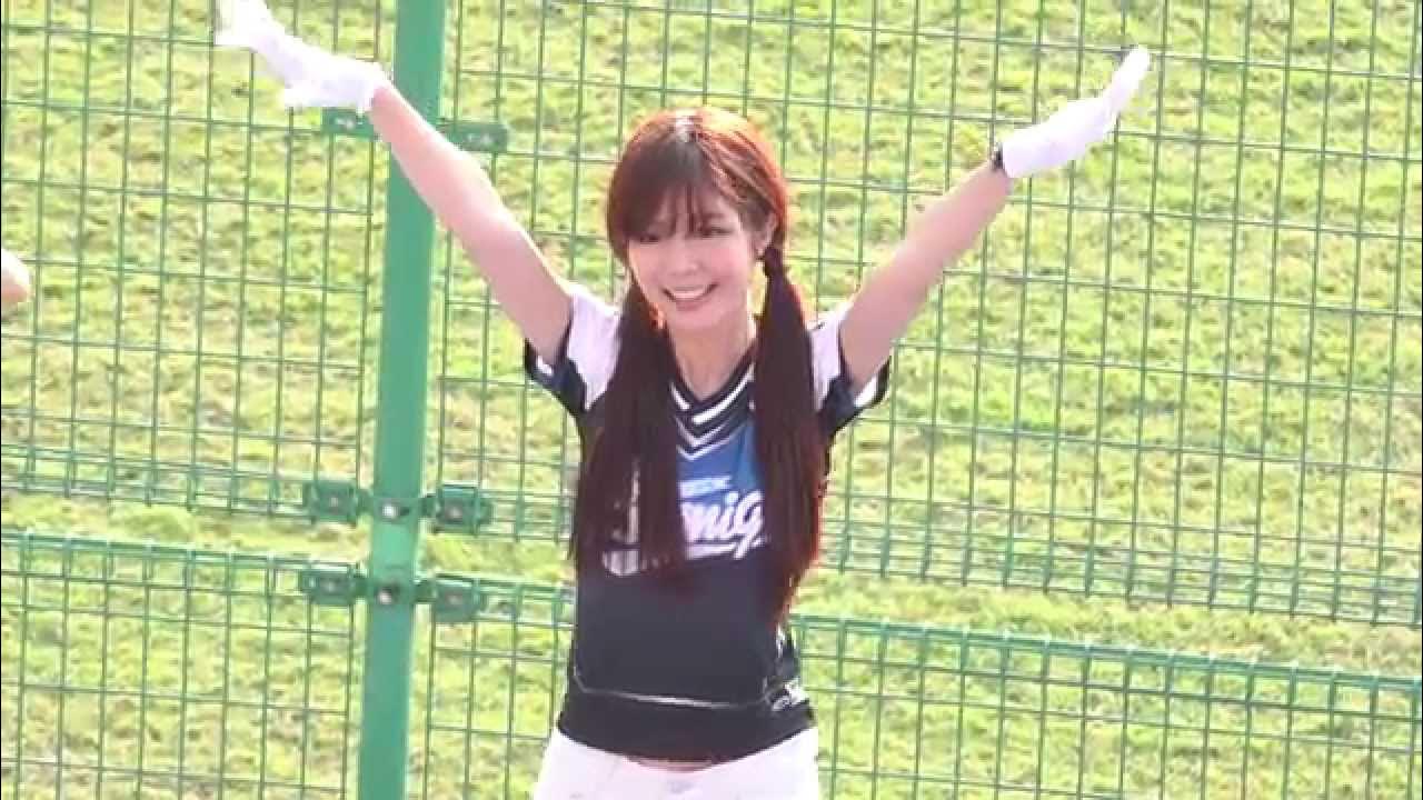 2015 Lamigo藍零趴 day1 LamiGirls Eli 倪倪 我是桃猿LAMIGO - YouTube