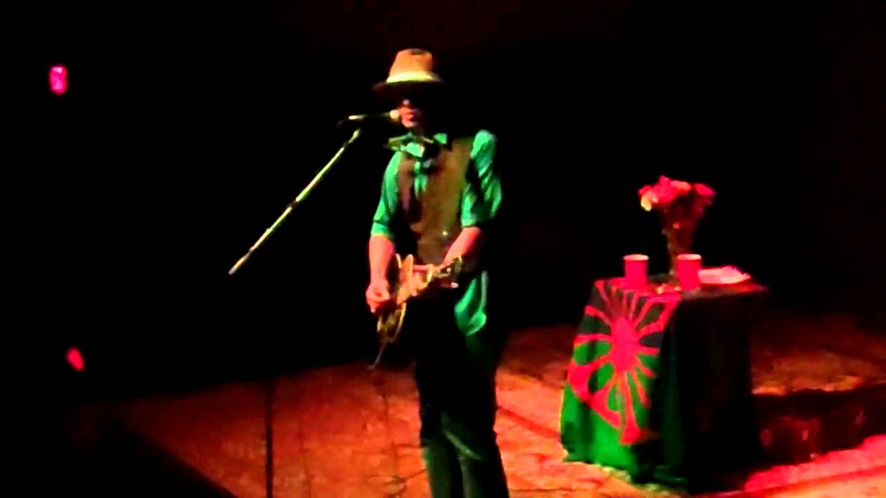 Todd Snider ~ Stuck on the Corner (Prelude to a Heart Attack) - YouTube