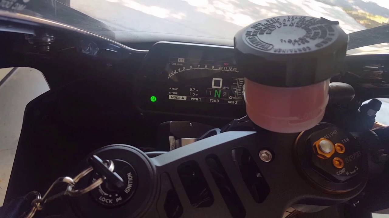 Yamaha R1 Austin Racing GP1 decat exhaust. - YouTube