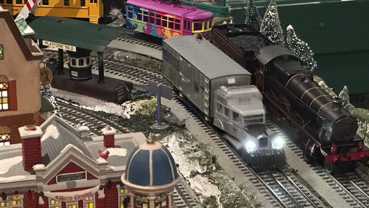 You’ve Been Goosed! Twice! Check Out These Weird O-Gauge Galloping ...