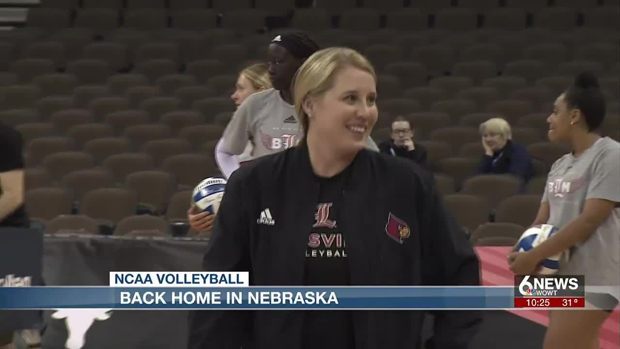 Dani Busboom Kelly returns to Nebraska in the Final Four - YouTube