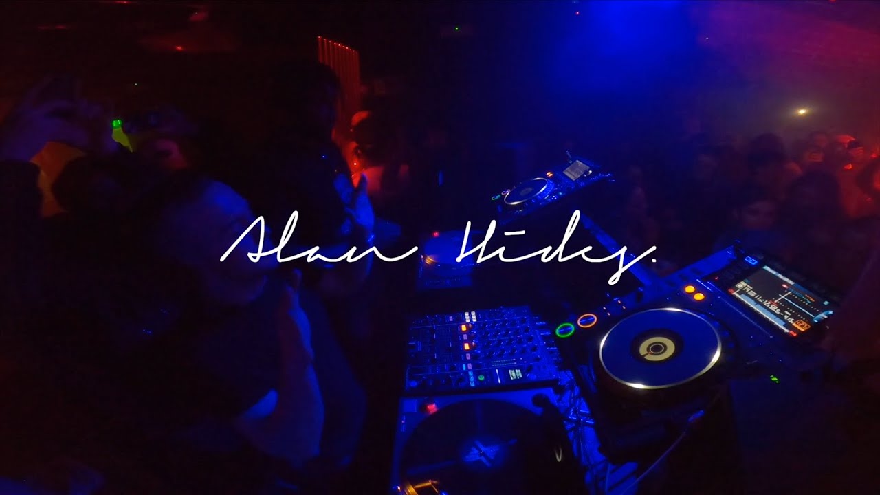Alan Hides Live @ Superlove Club Milano - YouTube