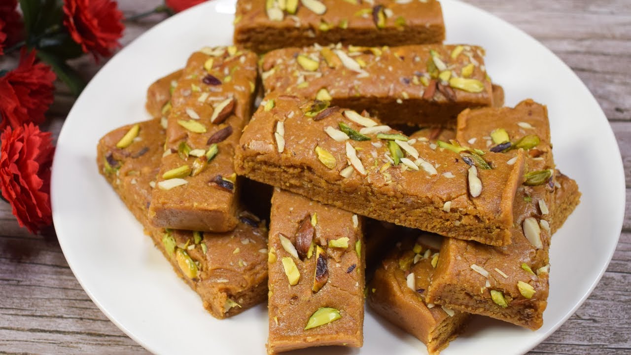 Besan ki Barfi - Besan Milk Cake - Besan ki mithai - Winter special ...