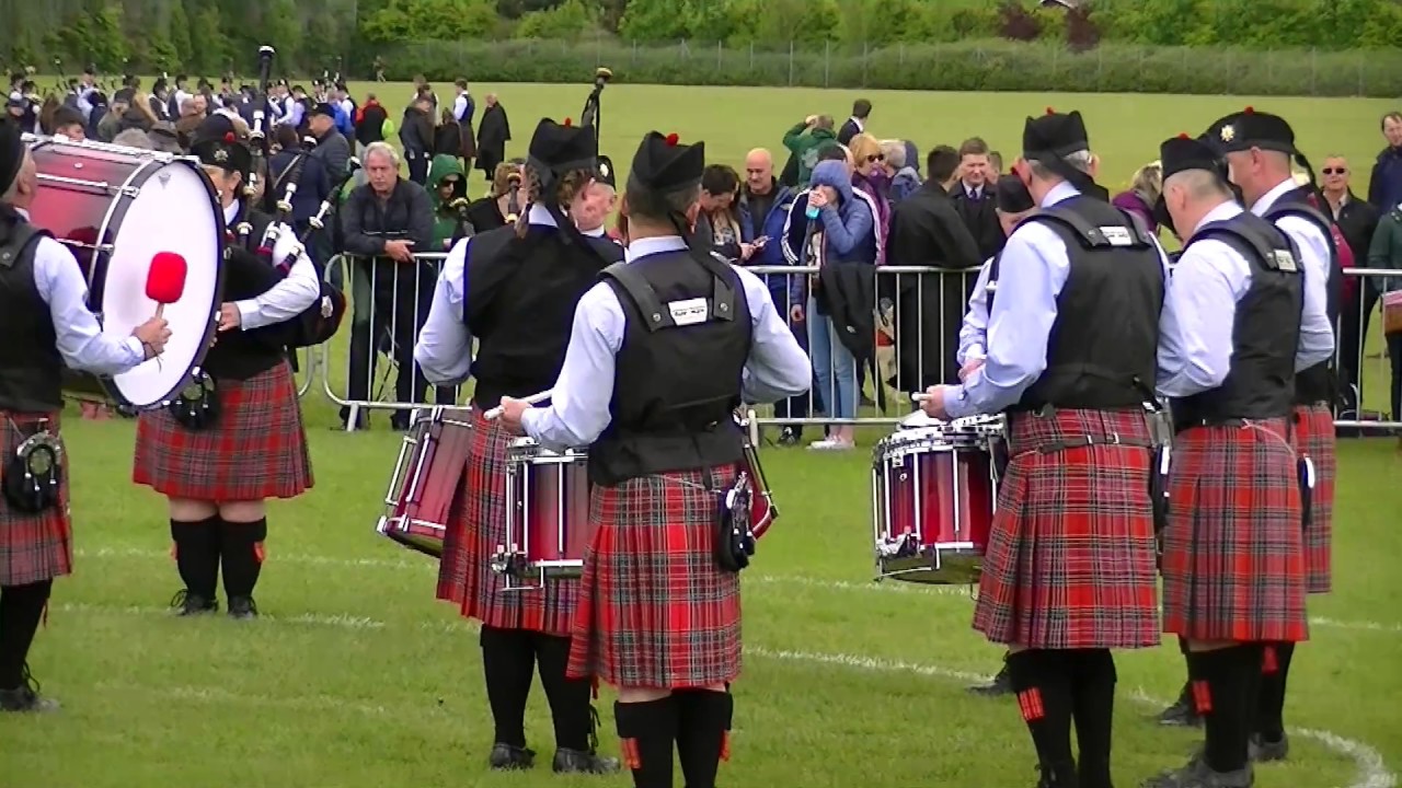 Greater Manchester Fire and Rescue Service Pipe Band - YouTube
