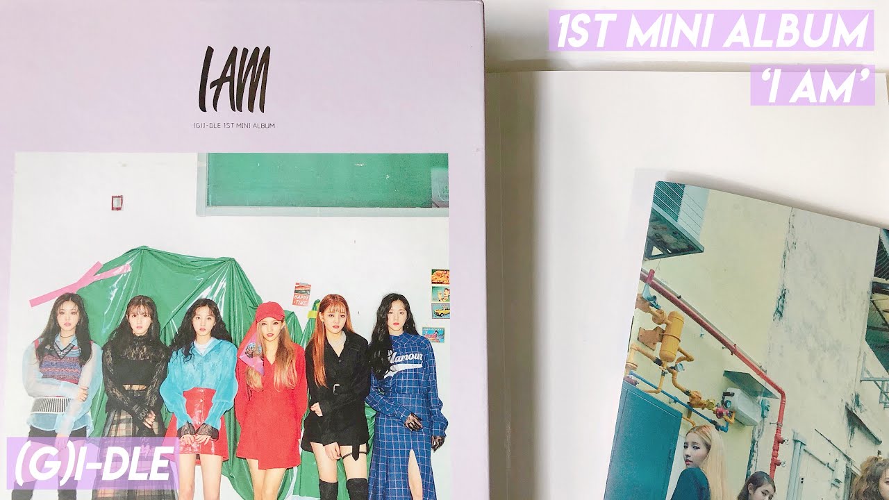 Unboxing (G)I-DLE (여자)아이들 1st Mini Album 'I AM' ♡ - YouTube