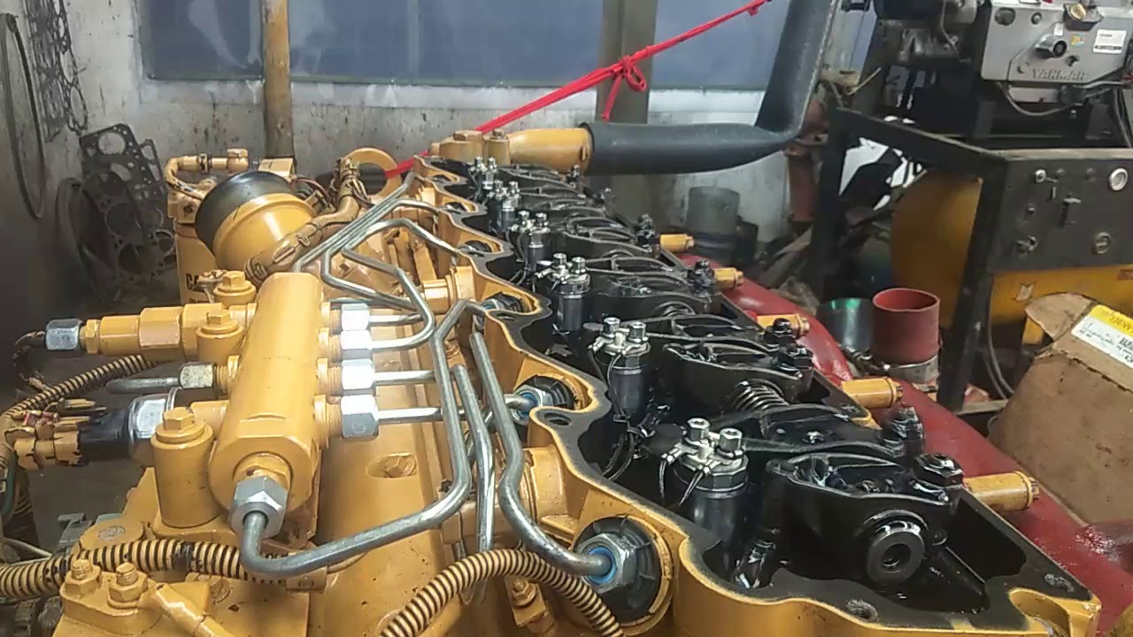 Caterpillar C6.6 - YouTube