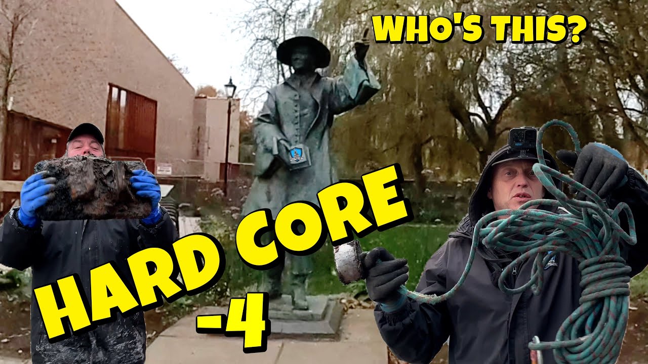 Insane Magnet fishing in Sub 0 Temperatures - YouTube