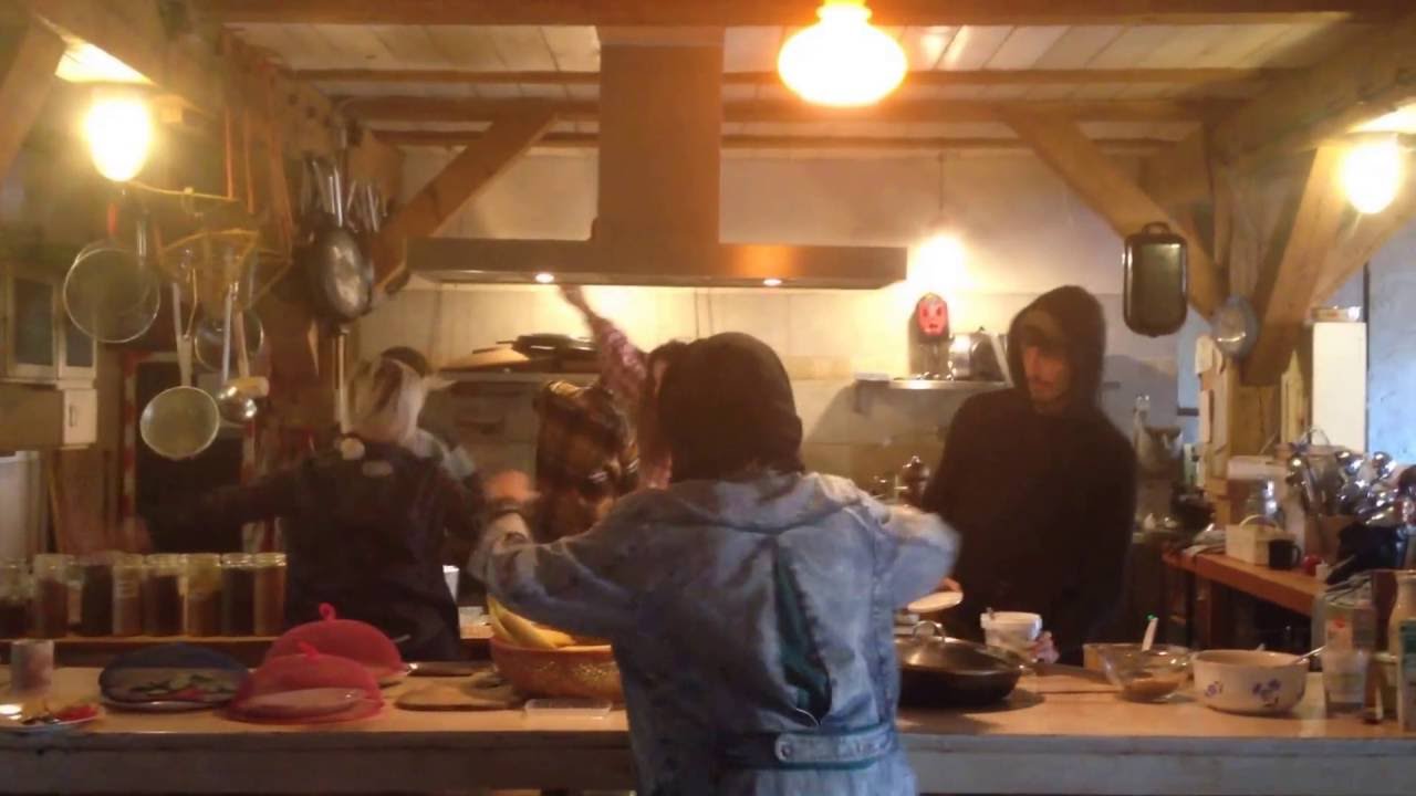Kitchen Dance - YouTube