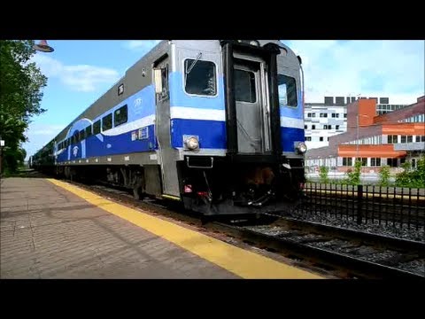 MONTREAL AMT COMMUTER TRAINS IN ACTION - YouTube