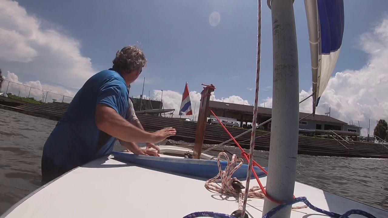 First sailing lesson - YouTube