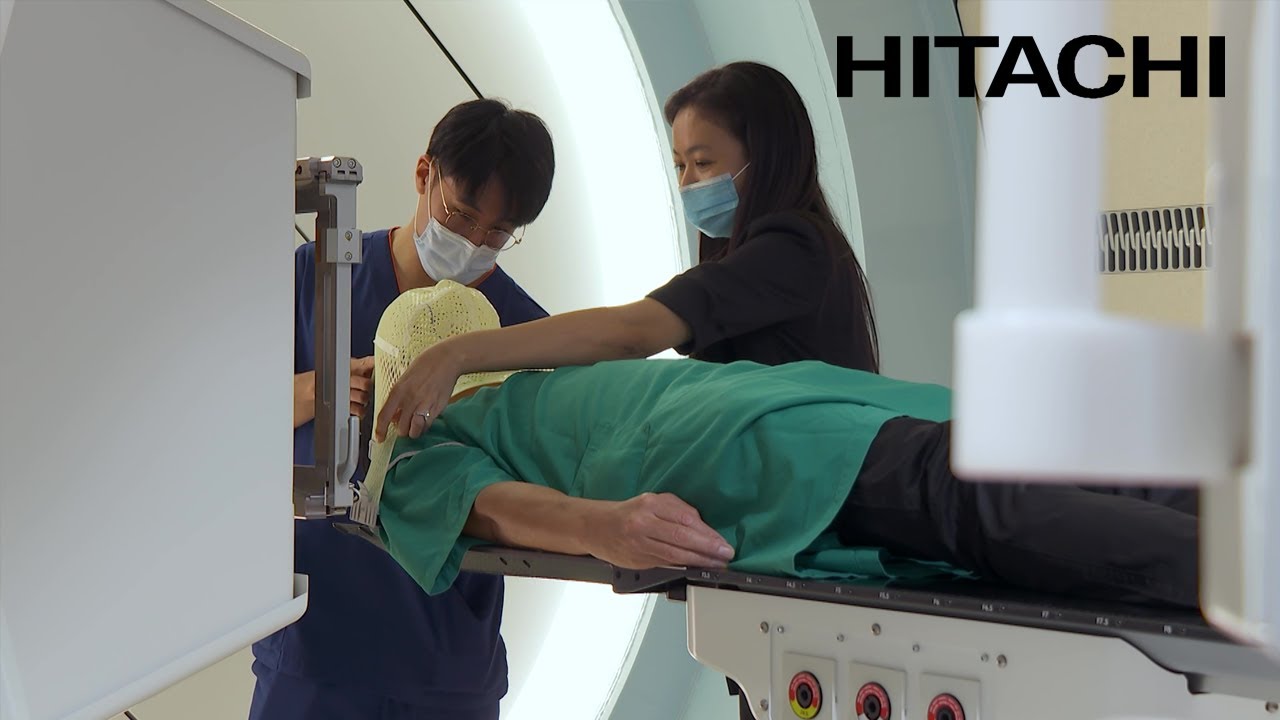 Membuat Perbedaan dengan Terapi Sinar Proton - Hitachi - YouTube