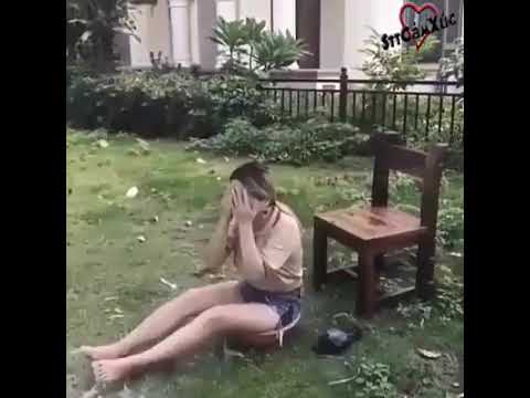Eşek Şakaları izlenmeye Değer Şakalar Hele Birde Sema Tümer Gülüyorsa Karın ağrır gülmekten.