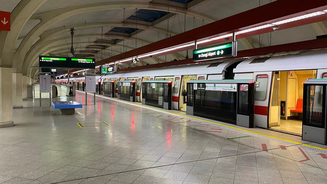 [SMRT] [Retired] [Again?] Siemens C651 [201/202] - Arriving Tanah Merah ...