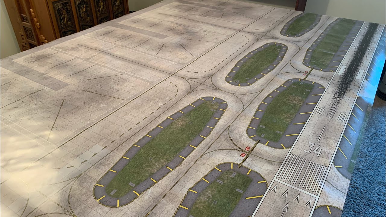 Layover Layouts Three Terminal 1:400 Mat Review + Channel Update - YouTube