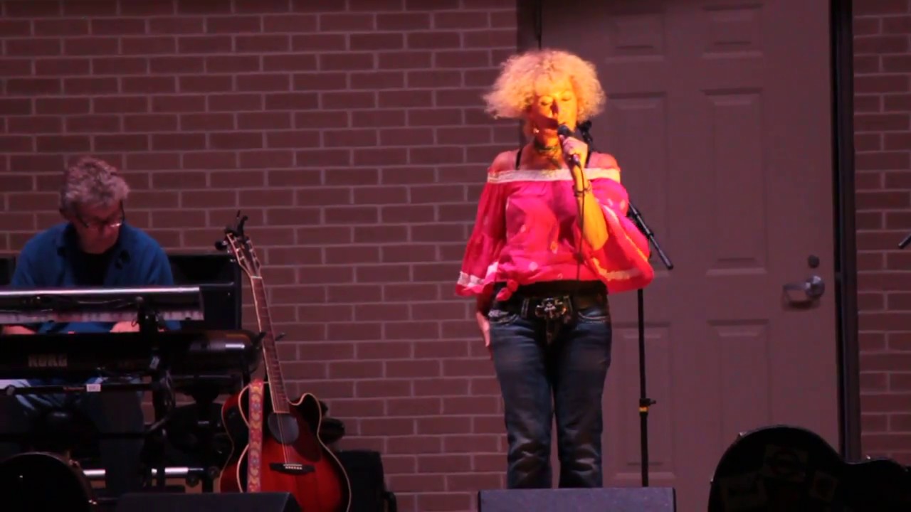 Amazing Grace - Jennie DeVoe live at Nickel Plate District Amphitheater ...