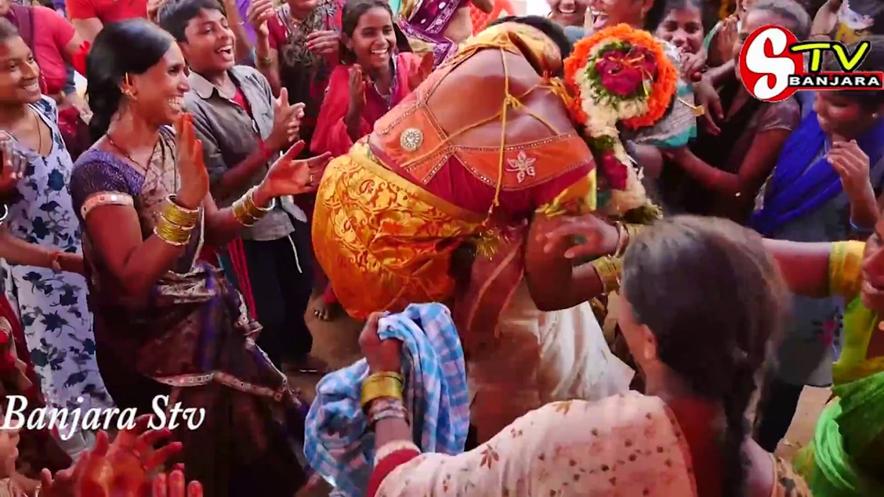 BANJARA ..(DJ) //PELLI KUTHURU & PELLI KODUKU..MASS VILLEGE DANCE ...