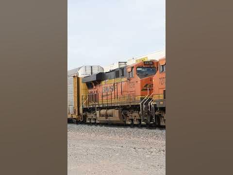 BNSF 4039 EB MP 705 PISGAH NEEDLES SUB 10-13-2023 #railfaning #railroad #trainspoting - YouTube