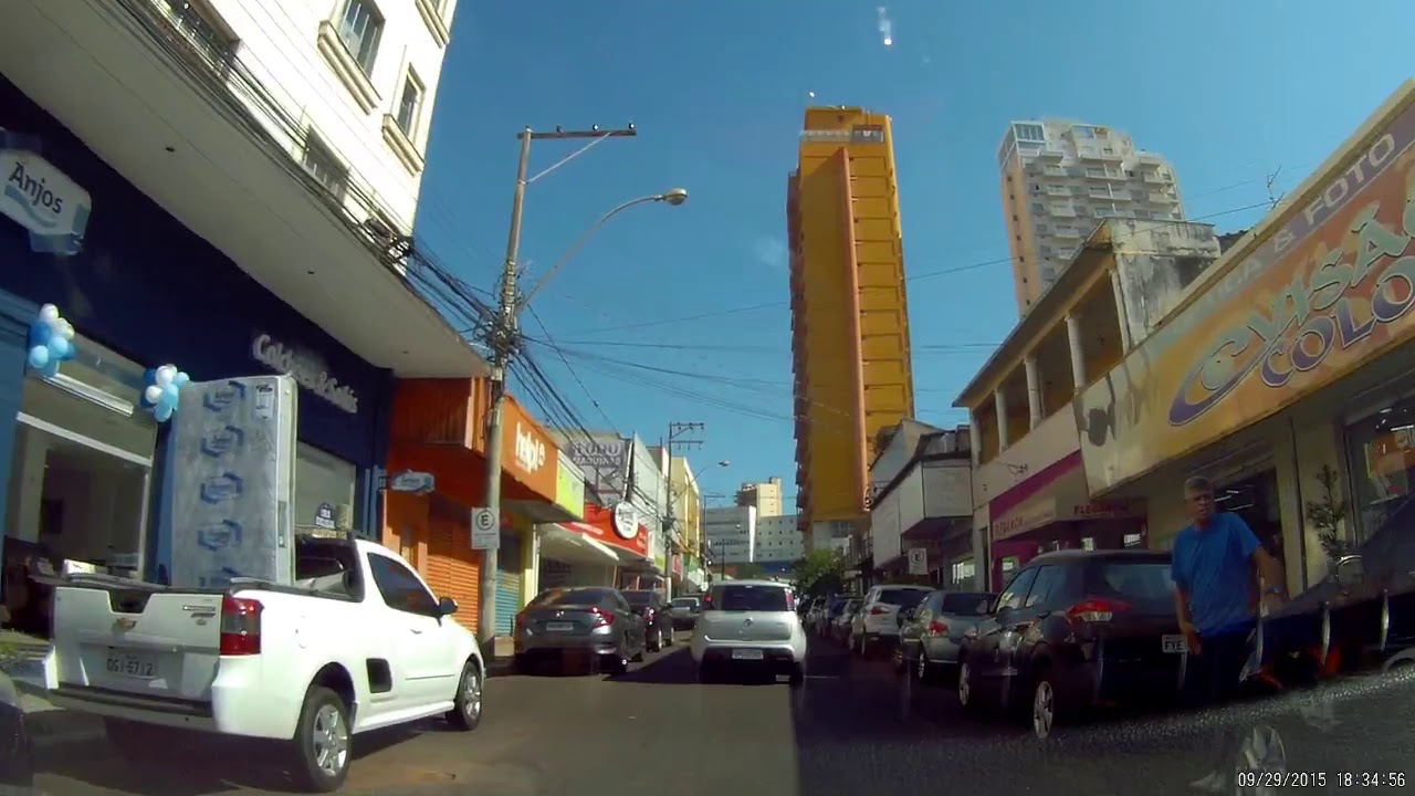 UMA VOLTA EM LINS SP - YouTube