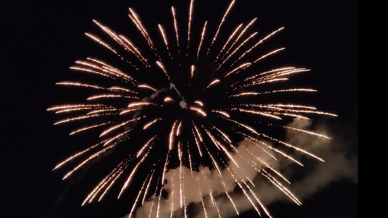 Shell shock 75g keppiraketti #fireworks #shell - YouTube