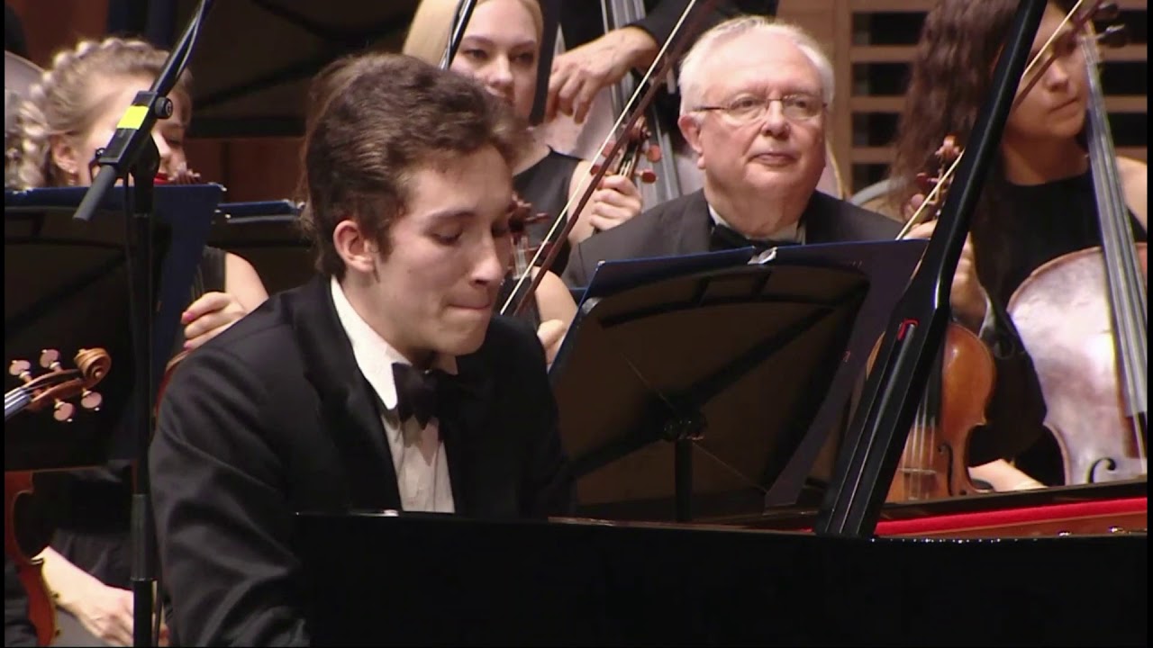 01.04.19 Valentin Malinin: Gala concert of the winners of the 3rd ...