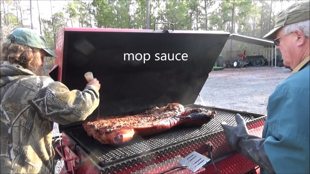 pig picking - YouTube