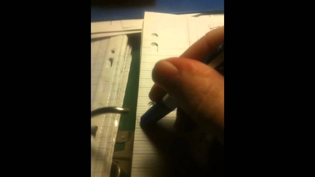 Astuce pendant les cours pour tenir son stylo sans aucun effort!! - YouTube