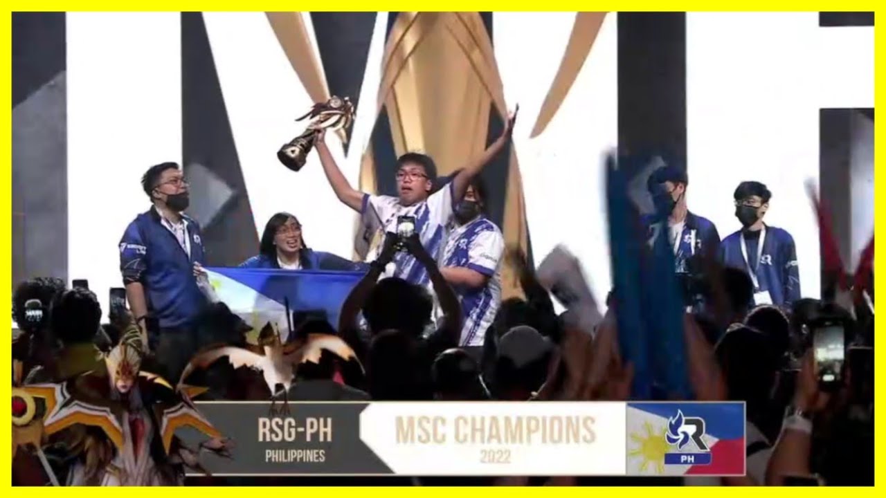 RSG Nathzz holding the MSC trophy while mocking RRQ fans - YouTube