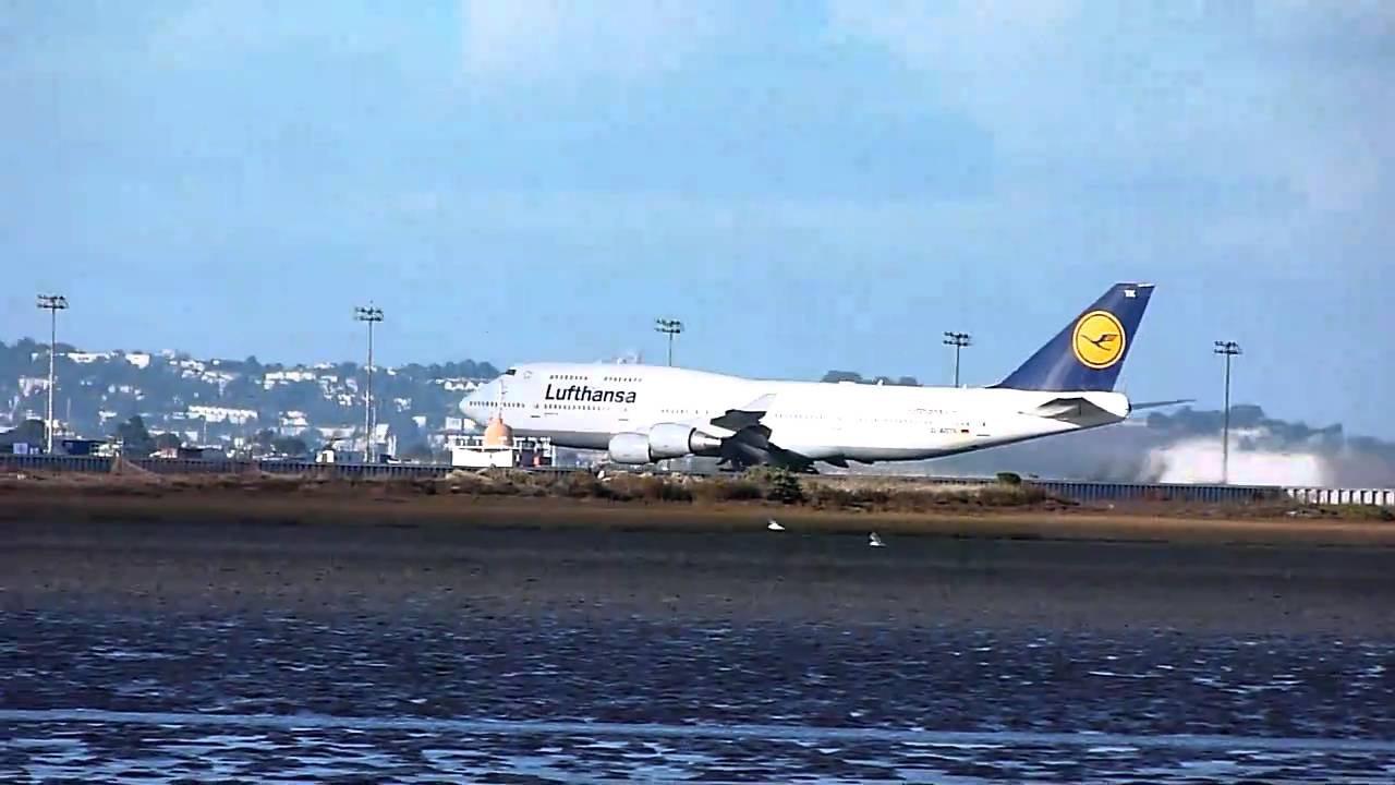Lufthansa 744 Take-off from SFO - YouTube