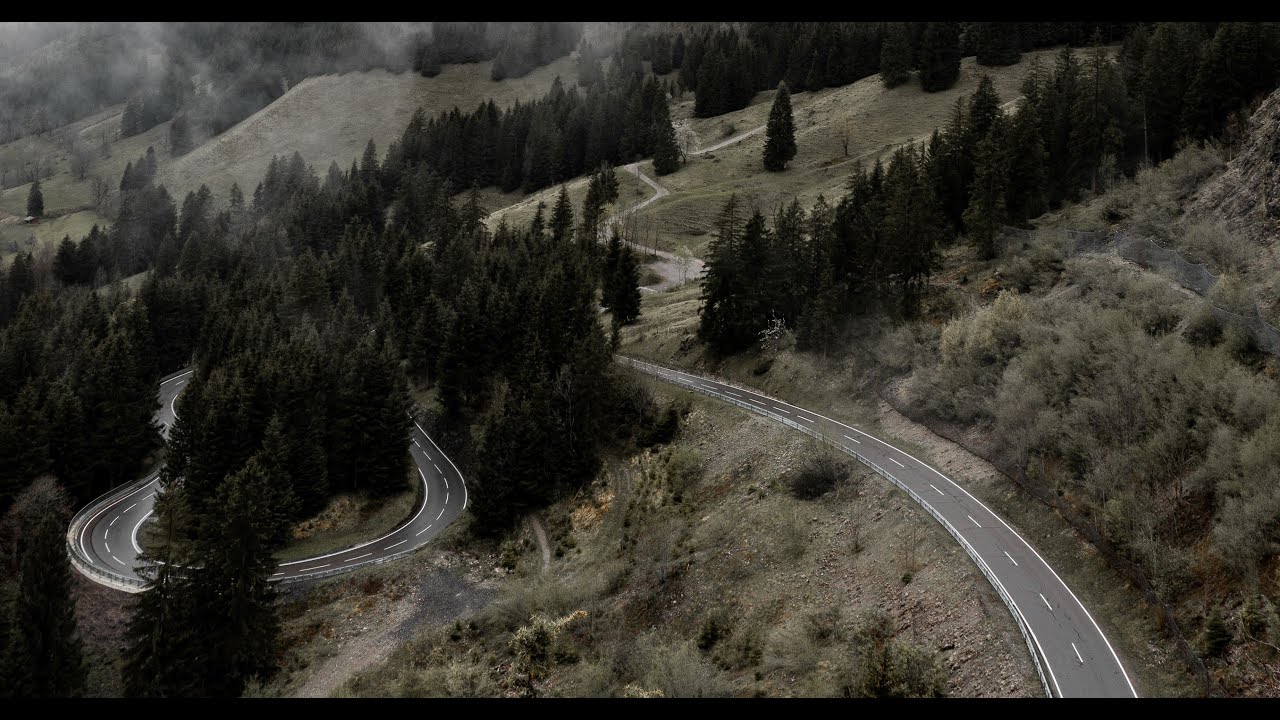 Most Dangerous and Scariest Roads Across the World || Part 01 - YouTube